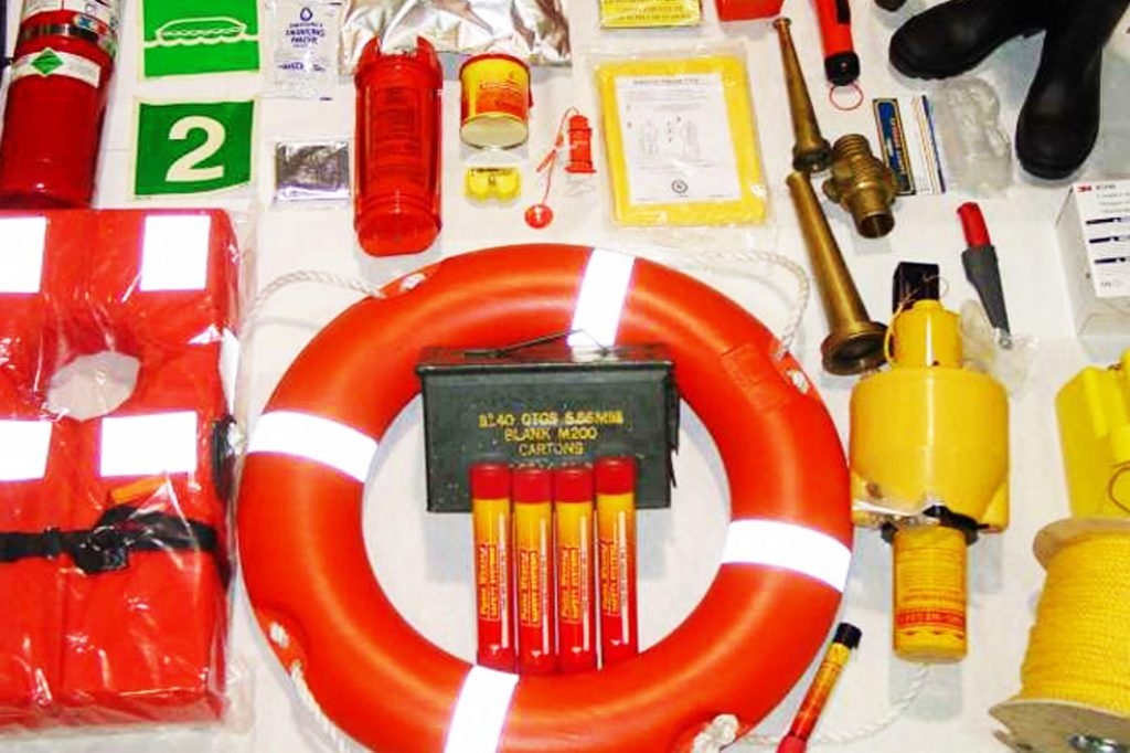 Pusat Perlengkapan Marine Kapal | Sahiya Safety Indonesia Pusat Perlengkapan Marine Kapal | Sahiya Safety Indonesia